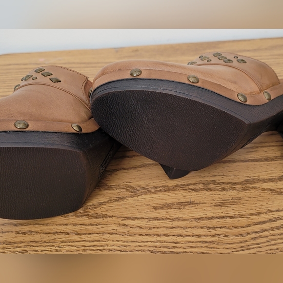 Chaps | Shoes | Chaps Brown Leather Studded Susanah Platform Clog Size ...